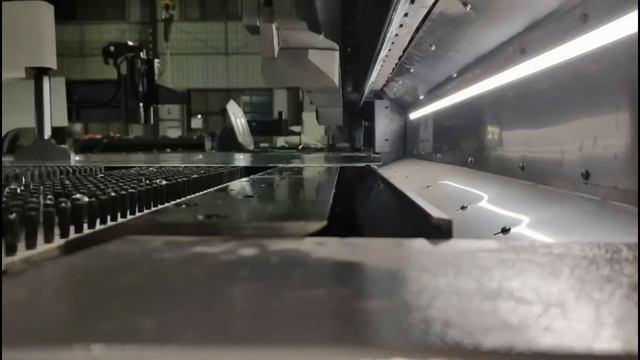 Изготовление трехконтурного цельногнутого полотна двери на автоматическом панелегибе LHA 2500PC