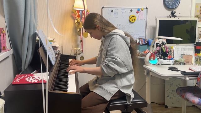 Этюд. К. Черни. Фортепьяно. Исполняет Вера Осипова