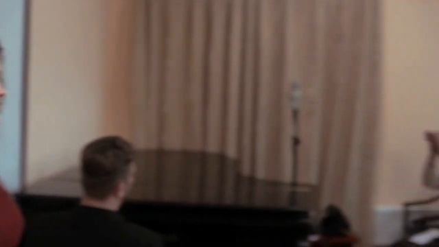 Затихает Москва