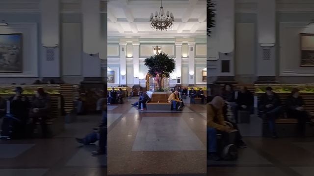 Moscow, Kursky railway station part 2, as is...