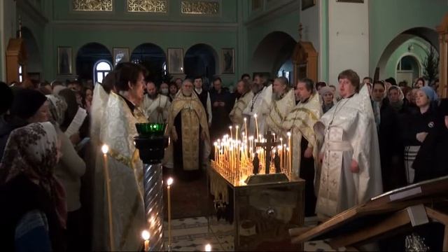 Панихида по отцу Николаю в храме Двенадцати апостолов Иоанновского монастыря на Карповке