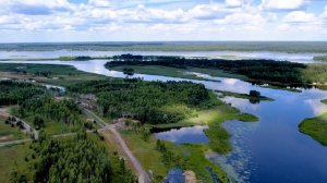 Курортный поселок. 110 км от МКАД по М-11. Суперсовременная архитектура. Первая линия Волги!