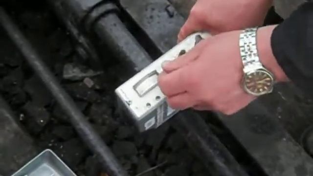 индикатор тока на стрелке