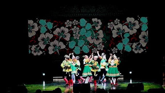 2024_Деревянная плясовая_Затейники_Салаир ДК_День учителя.