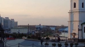 Прогулка по верхнему городу в Минске, обычно отсюда начинается знакомство со столицей  Бе