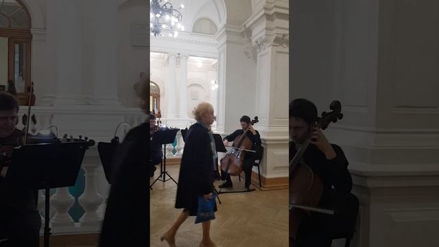 Белый зал Политеха встречает музыкой