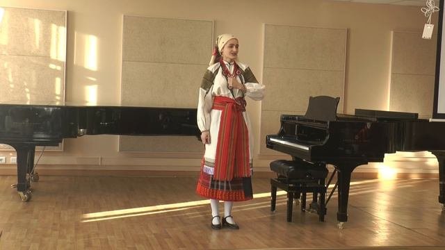 #ETHNOgnesin У ДУБРОВЕ НА ПЛЕШИНЕ \ ЗАГОРАЛАСЬ ЖАРКАЯ КАЛИНА \\ этномузыкологи РАМ им. Гнесиных
