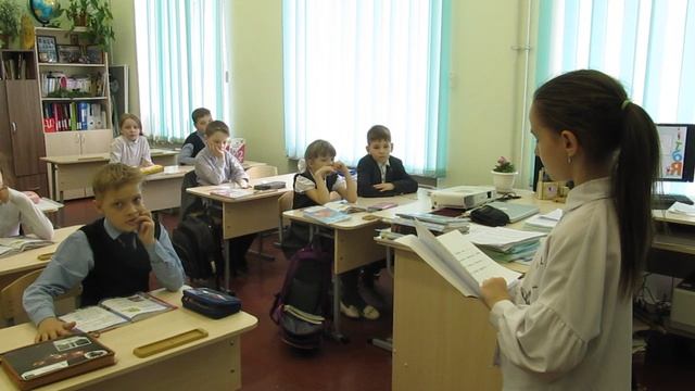 Творческие проект "Подражание поэту". Выполнила Бикаева К.  по стихотворению К.Д.Бальмонта "Росинка"