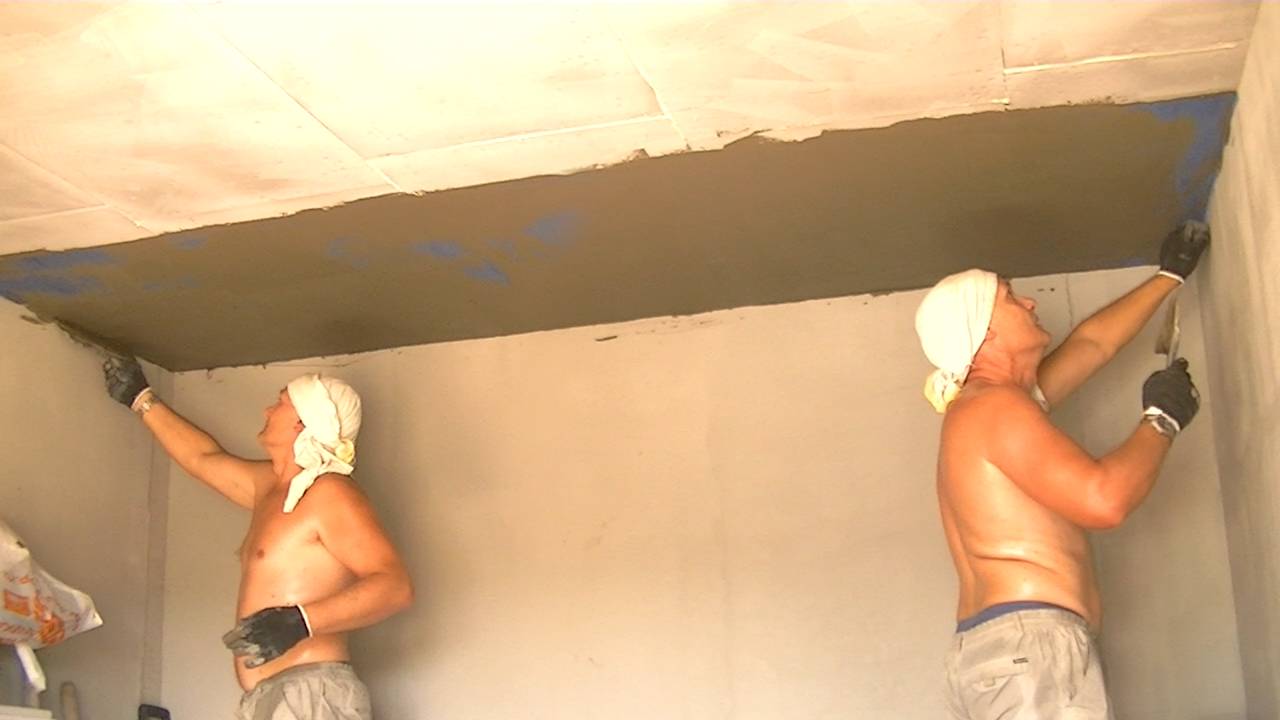 Штукатурка потолка по сетке 1
