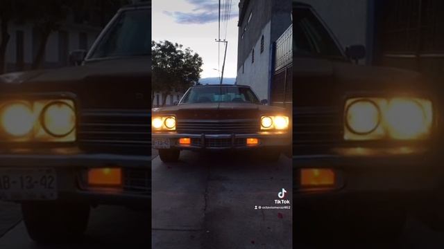 Dodge Monaco 1974 sound
