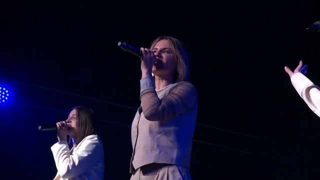 Е. Логутенко, А. Харитонова, М. Юзикеева, А. Михайлова - "Жить в Твоей реальности"