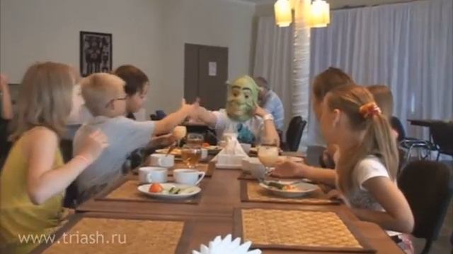 Танцевальный Лагерь Триаш и Шрек.