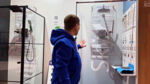 Обзор: Душевая перегородка Berges Wasserhaus Sky 90/200 в самом большом магазине сантехники в Москве