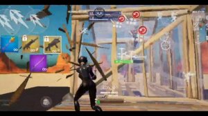 Destroying my brother on pc while I'm on mobile | Fortnite mobile gameplay