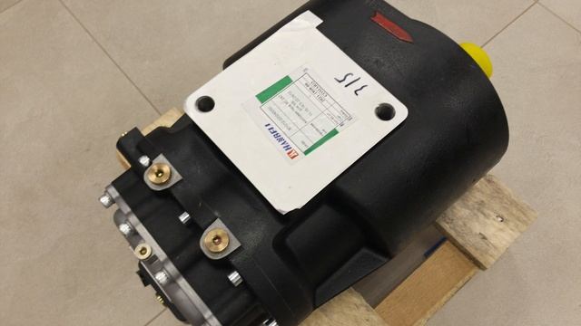 Винтовая пара AC 240 для SB 11-15-18,5-22-08 10