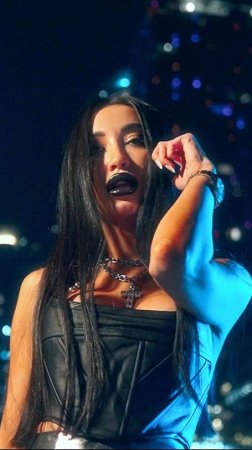 Aziza Askarova - Стерва
