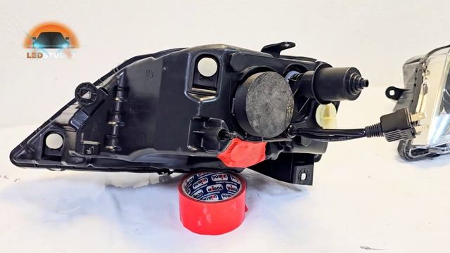 Lada Largus тюнинг комплект фар