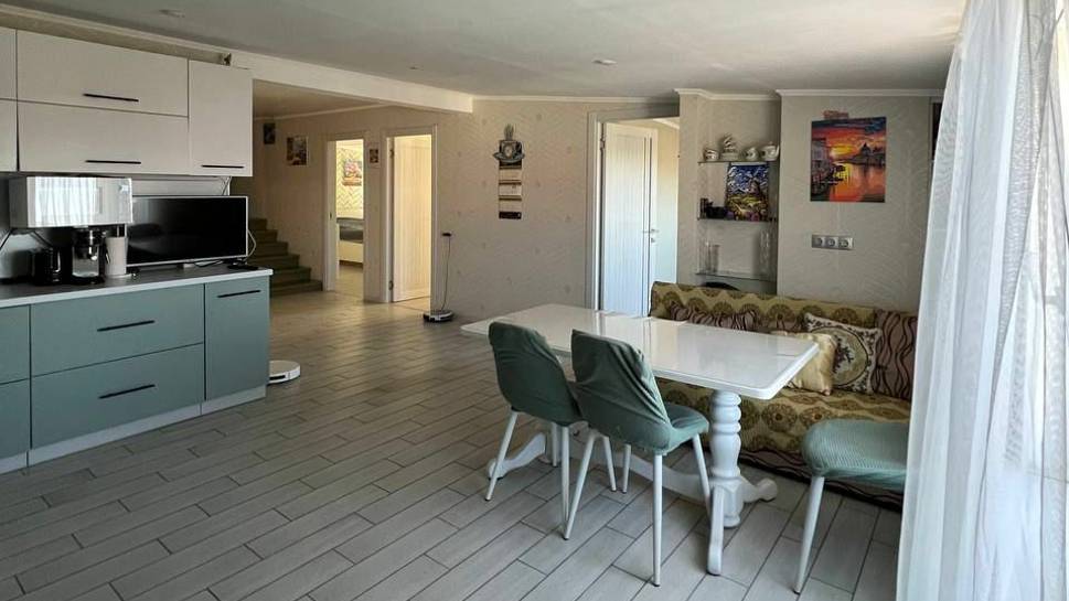 Квартира в Геленджике  цена 22 млн.р. на ул.Новороссийской. Квартиры в Геленджике без лишних слов !