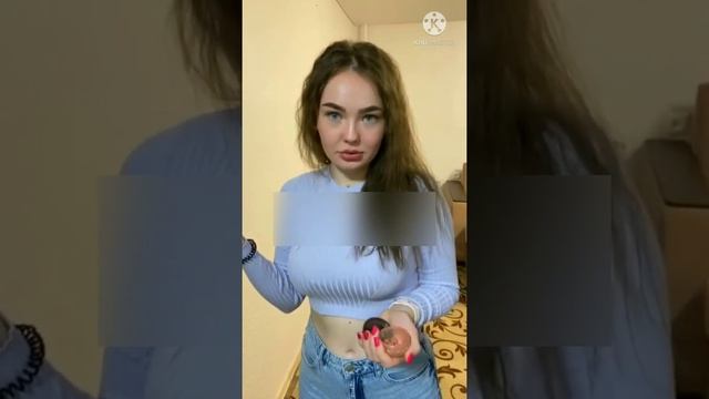 Ванька куколд мычит, и отпускает пьяную лядь в клуб