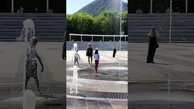 Фонтан- часы (Феррум - площадь) в Железноводске