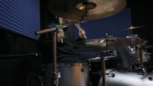 Blinding Lights - The Weeknd (cover by Darkin Brothers)