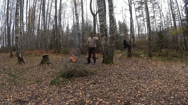 В одиночный поход в лес. Отдых на природе. Октябрь 2020.