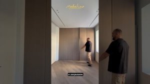 Умный шкаф в детской с рабочим местом внутри на Сокольнической