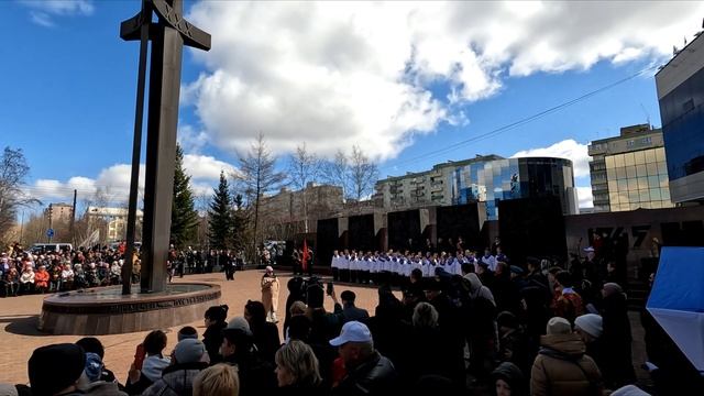 Мирный празднует день победы!