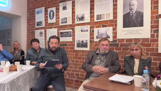 Деревенщина – ругательство или достоинство?