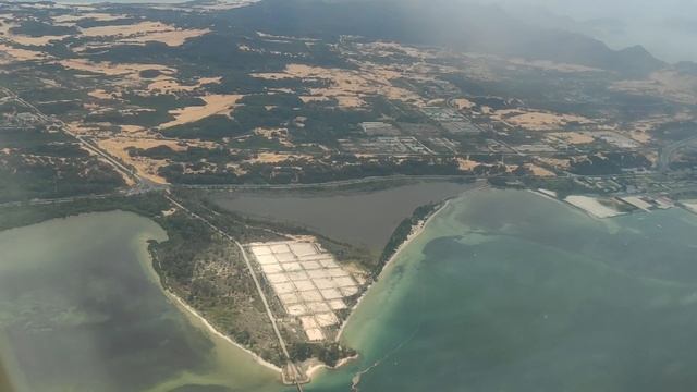 Вьетнам идеальный взлет на Боинг767 из аэропорта Камрань