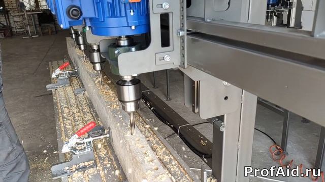 Многошпиндельный УСИЛЕННЫЙ сверлильный станок.