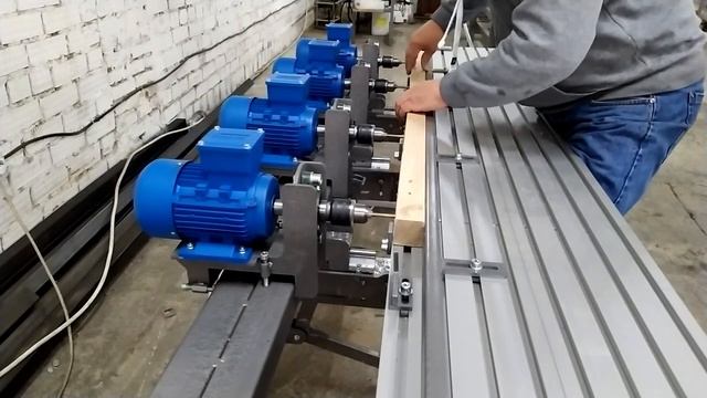 Многошпиндельный горизонтальный сверлильный станок