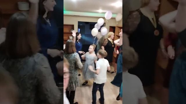 Танцы на юбилее Марии Самые танцевальные гости Тамада Михаил Долгушев