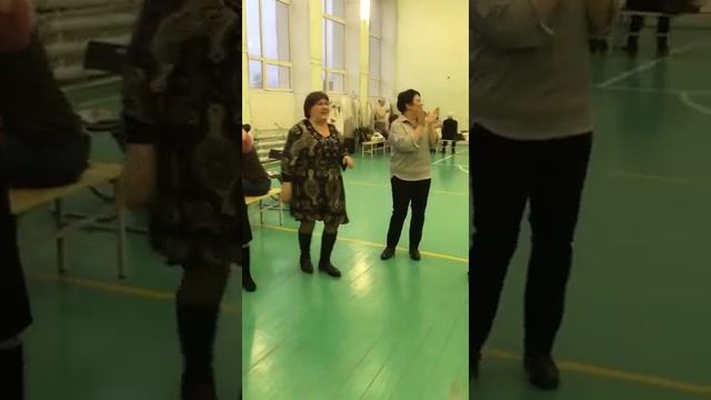 Частушки под баян