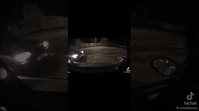 Гонка БМВ против Опеля!