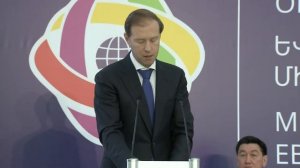 Денис Мантуров