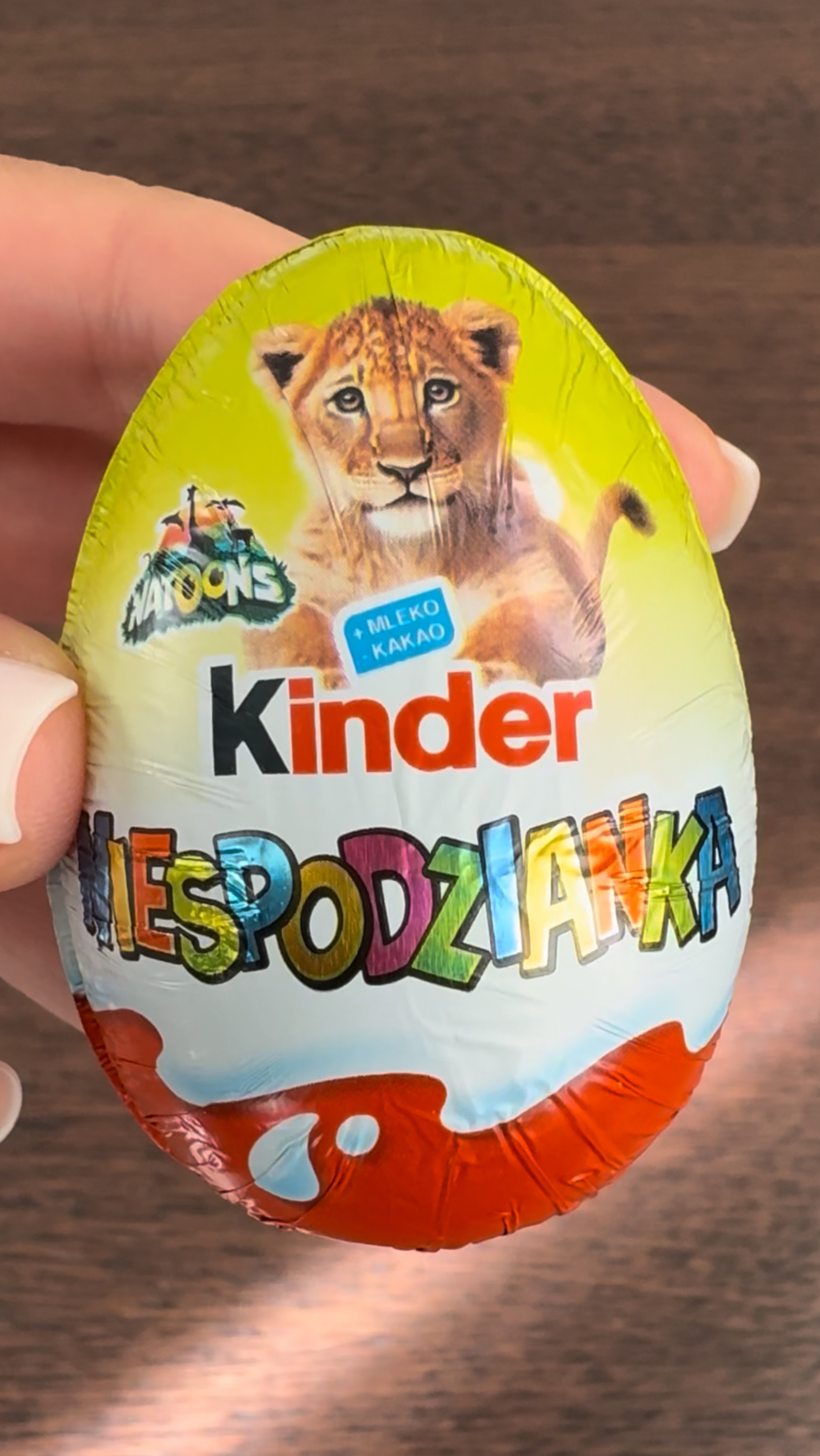 Новый киндер сюрприз со львом Kinder Surprise распаковка