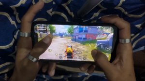 POCO F1 HDR + EXTREME HANDCAME GAMEPLAY IN 2024 | POCO F1 60 FPS | BGMI GAMEPLAY CUSTOM ROM