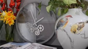 Trojan Homeware: Modern 46 Cm Moving Gear Wall Clock