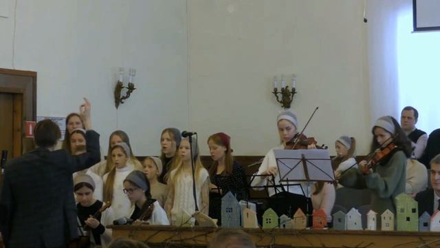 Дети - ''Скоро, скоро на часах двенадцать''