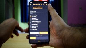 Overclocking screen refresh rate to 72HZ on K20 pro Android 10, works brilliantly😍😍