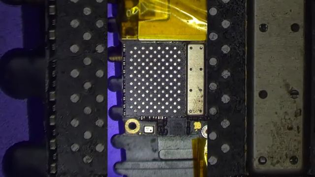 iPhone X automatically reboot repair case