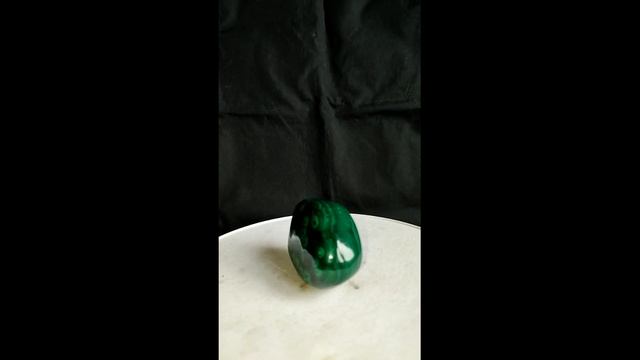 Малахит 2.5х5.5х4.5 см