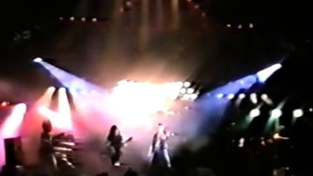 "Pushking Community" Коха в группе "Август" 1990 Riga стадион