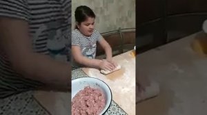 Рамаева Карина, 3В класс. Номинация "Национальное блюдо" (татарская кухня)