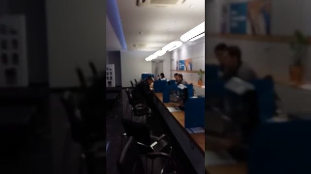 Вот так работает Восточный экспресс банк в Омске. Люди не связывайтесь с этим банком...