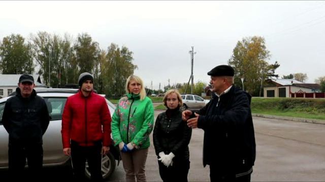 2022.10.11 Создание Молодежной аллеи,с.Починки
