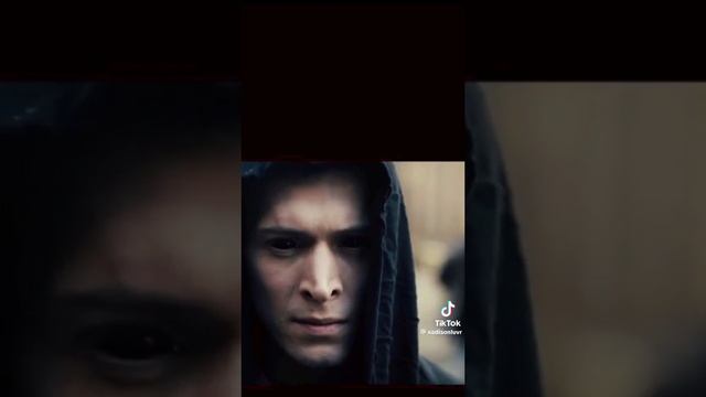 некие моменты из фильма