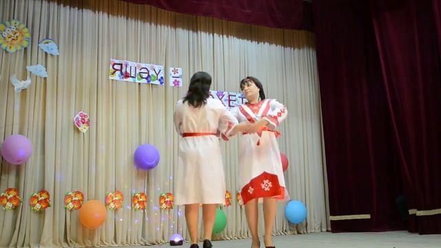 Марийский танец Лилия Ильясова Муршида Яппарова (Апазово)