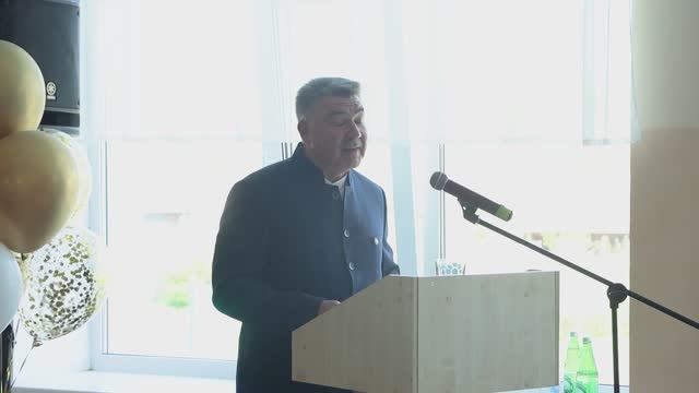 Апаз авылы мэктэбенэ 150 ел.Апазовской школе 150 лет.